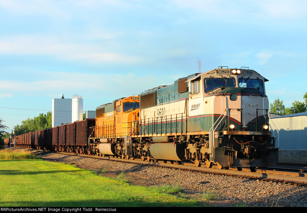 BNSF 9620